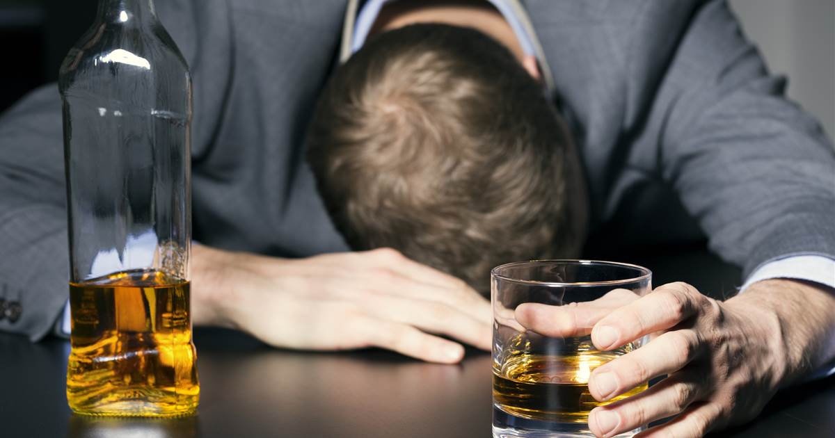 Αλκοολισμός και αλκοόλ: αίτια, συνέπειες και τρόποι αντιμετώπισης ...